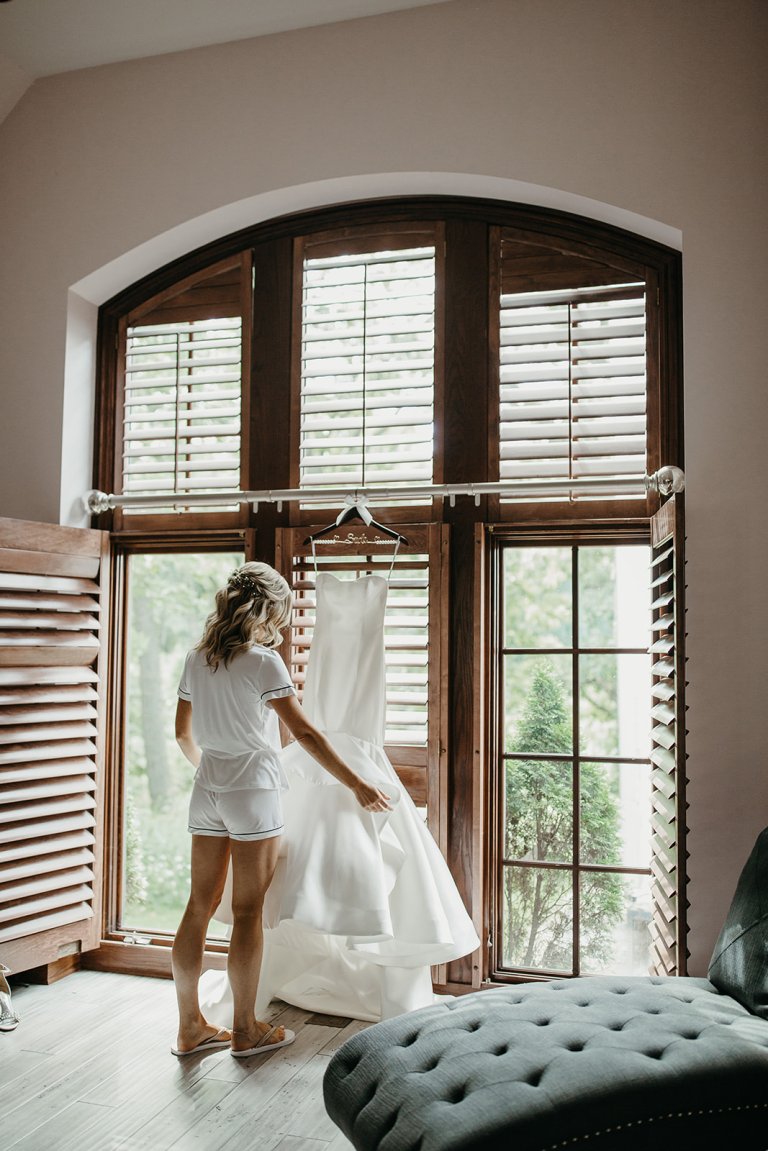 Places to display your wedding gown – ESCAPE THE ORDINARY
